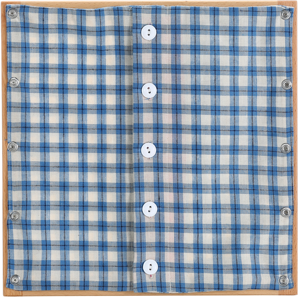 Buttoning Frame with Small Buttons - Play‘n’Learn – Educational Resources