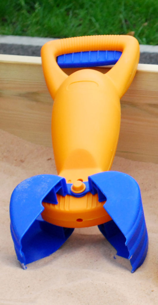 Sand Grabber (1pc) - Play‘n’Learn New Zealand