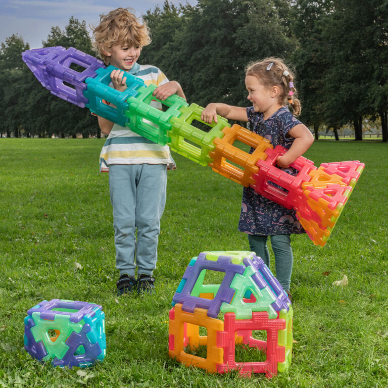 Giant Transparent Polydron Set (60pcs) - Play‘n’Learn New Zealand