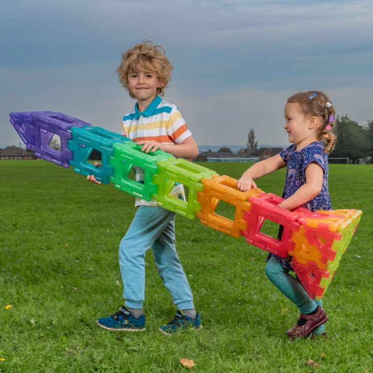 Giant Transparent Polydron Set (60pcs) - Play‘n’Learn New Zealand