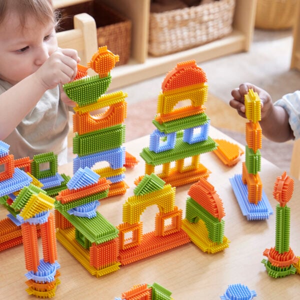 Bristle Blocks (220pcs) - Play‘n’Learn New Zealand